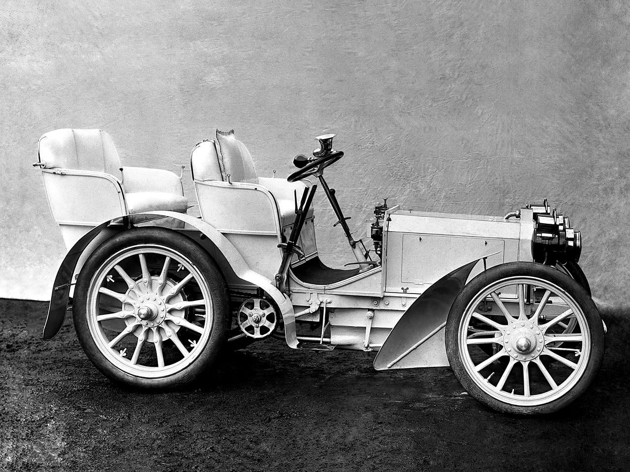 MERCEDES 35 CV 1901. EL PRIMER VEHÍCULO BAUTIZADO CON EL APODO ...