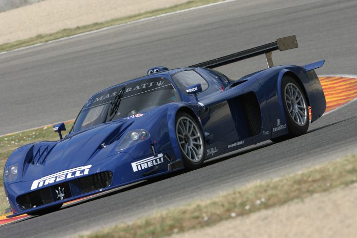 MASERATI MC12. EL TRIDENTE MÁS PODEROSO DE ITALIA • Automociona